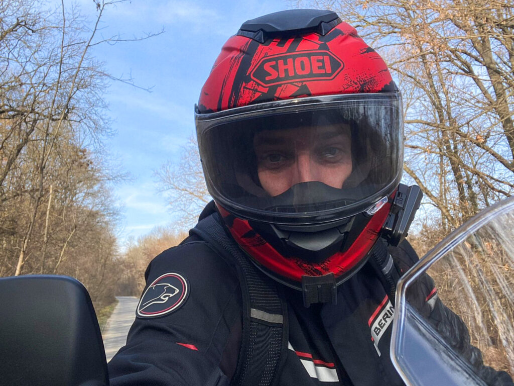 Tudor Aaron Istodor: teatru, film, motor. - MotorXpert
